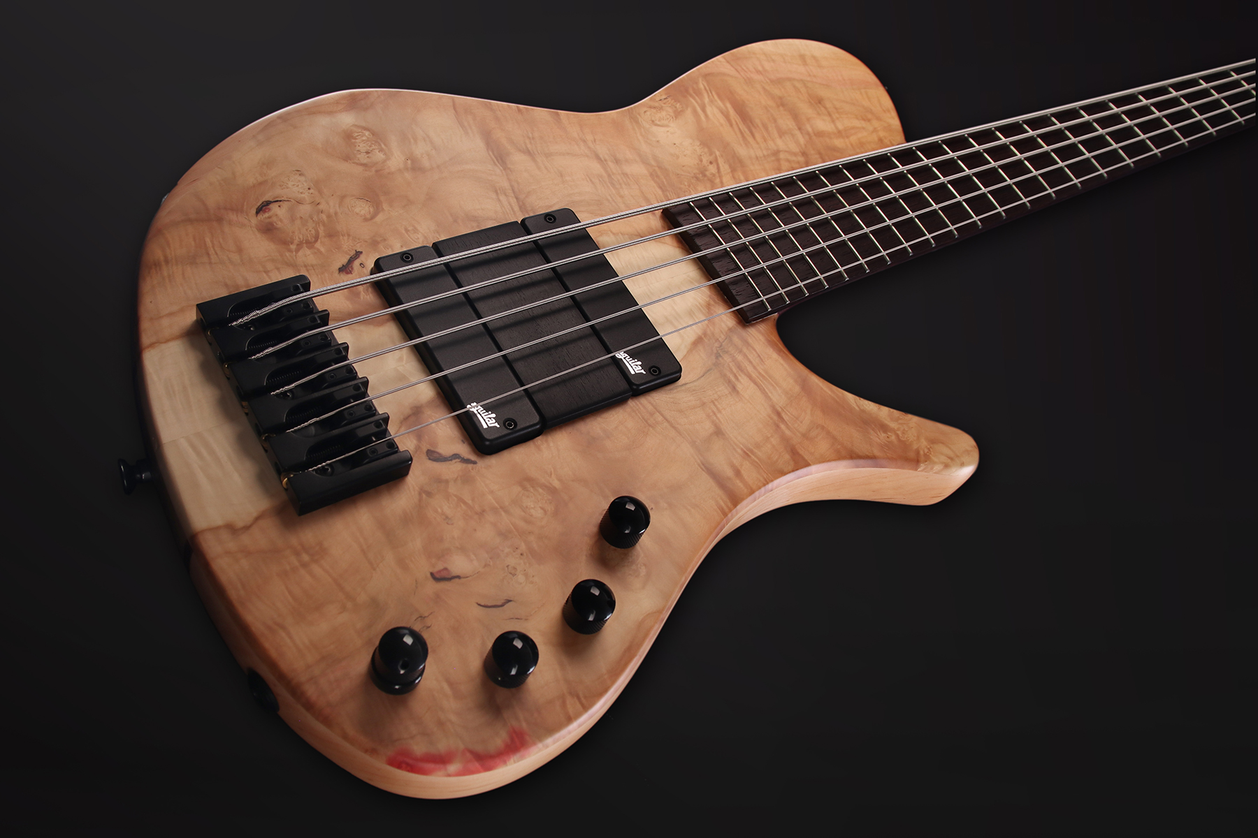 AVS | AV Basses